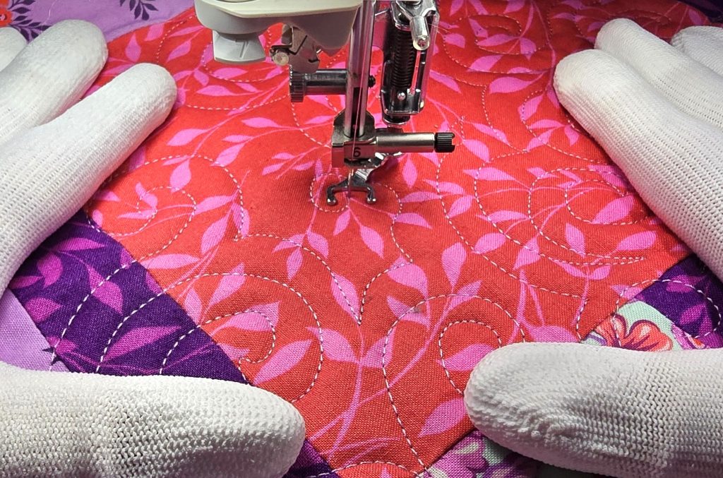 Free-Motion Quilting for Beginners: Step-by-Step on a Real Quilt – Beth ...
